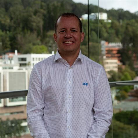 Santiago Esteban Garzón Iral Facultad de Administración Uniandes