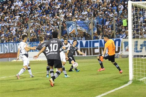 Festejo santo Juventud Antoniana se quedó con el clásico frente a