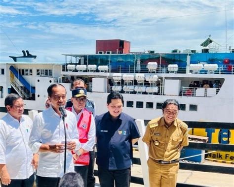 Sekretariat Kabinet Republik Indonesia President Jokowi Inspects
