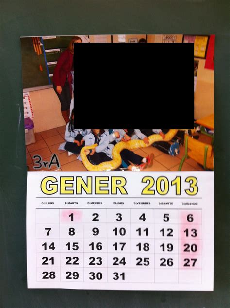 Cómo hacer un calendario para colgar 5 pasos