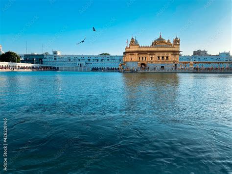 Latets Wallpaper Of Sikh Temple Gurdwara Sri Darbar Sahib Golden