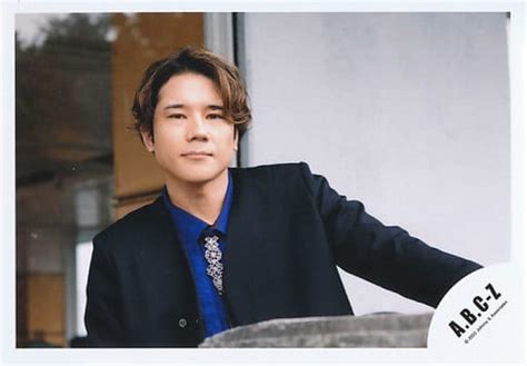駿河屋 A B C Z 五関晃一 横型上半身 シングル IMAMVジャケ写オフショット 公式生写真男性生写真