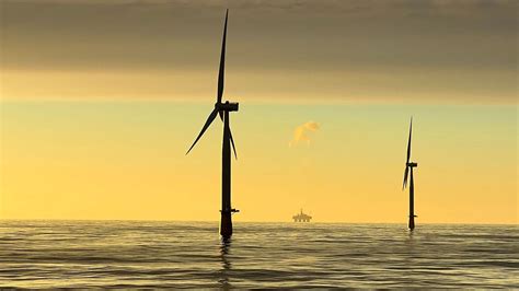 Worlds Largest Floating Wind Farm Produces Its First Power