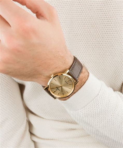 Festina F Swiss Made Watch Watchard