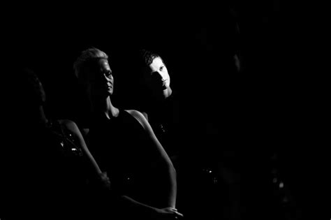 Le 21ème Backstage at Iris van Herpen Spring Summer 2014 Paris