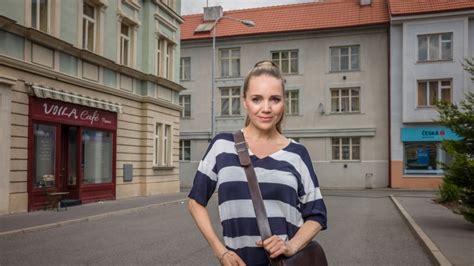 Galerie Seriál Ulice Lucie Vondráčková se vrací na televizní