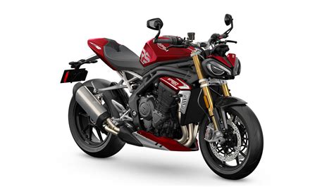 NOVAS EMOCIONANTES OPÇÕES DE COR PARA A GAMA TRIUMPH DE 2024 For the Ride