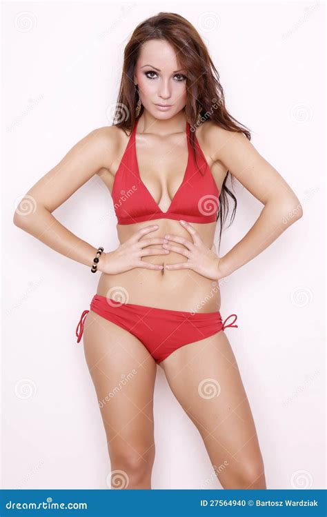 美丽的成人淫荡妇女 库存照片 图片 包括有 衣裳 苗条 关闭 高雅 新鲜 比基尼泳装 设计 27564940