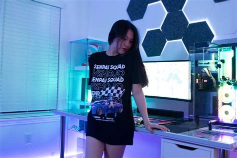 VShojo X Senpai Squad Projekt Melody Shirt Senpai Squad