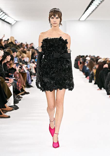 画像ルックジバンシィがパリで2023年秋冬コレクションを発表 48 70 Peachy ライブドアニュース