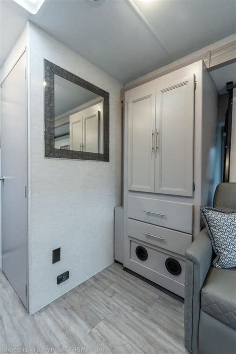 Thor Motor Coach Outlaw T Rv For Sale In Alvarado Tx