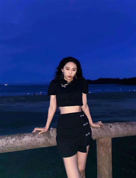 松果儿 nude投稿画像 枚 SexiezPicz Web Porn sexiezpix Web Porn