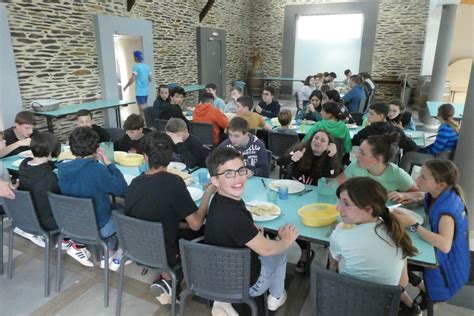 Voyage en Bretagne Jour 1 Site du collège de l Osme 16140 AIGRE