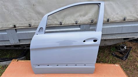 Mercedes B Klasa W245 drzwi lewe lewy przód za 300 zł z Chojnice