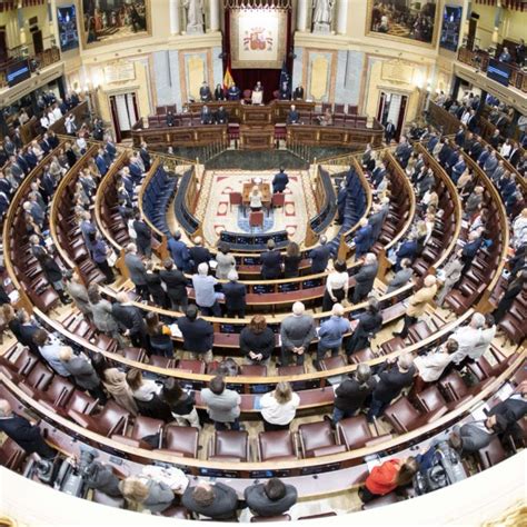 Congreso Convalida Dos Decretos Y Tumba La Reforma Del Desempleo