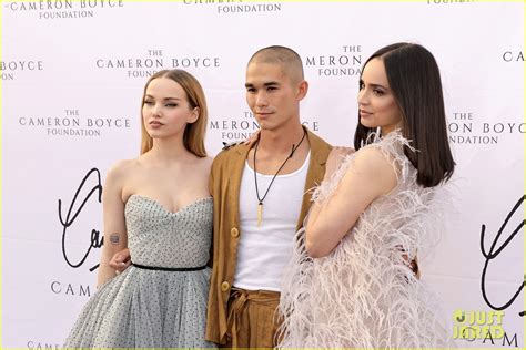 Dove Cameron Booboo Stewart Sofia Carson More Descendants Stars