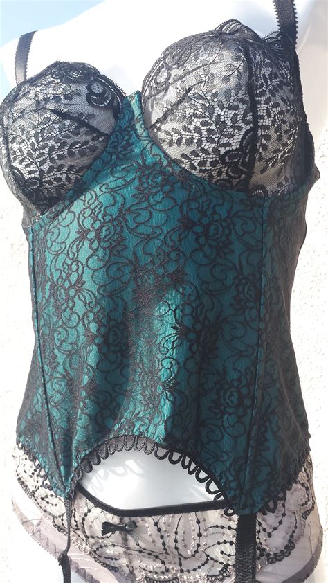 Edle Spitze In Schwarz Dessous Design De
