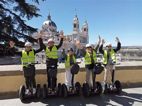 Madrid Tour En Segway Guiado Y Plaza Mayor Getyourguide