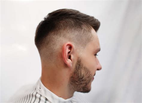 21 Best Hairstyles For A Receding Hairline Hairstyle On Point Atelier