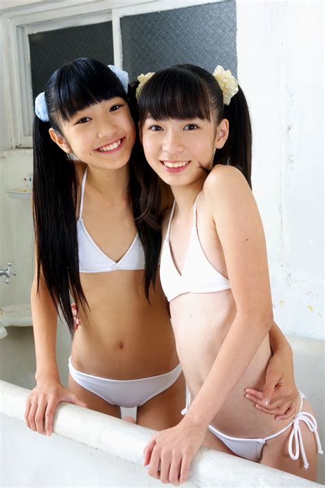 牧原あゆ椎名もも下着投稿画像102枚 Free Download Nude Photo Gallery