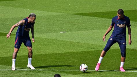 PSG Un crack snobe Neymar pour Mbappé Le10sport