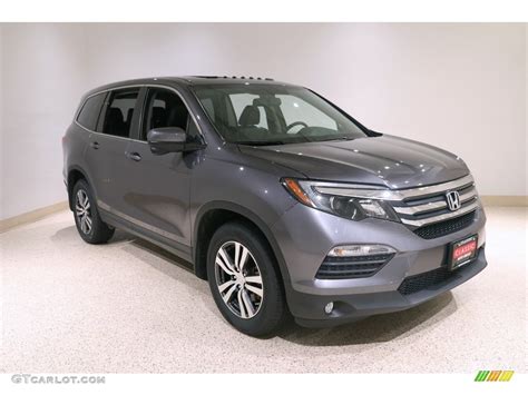 Modern Steel Metallic Honda Pilot Ex L Awd Photo