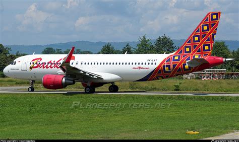 PK LAT Batik Air Airbus A320 214 WL Photo By Tristan Bagaskara ID