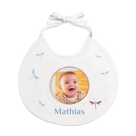 Bavoir personnalisé un cadeau unique pour bébé Kisseo fr