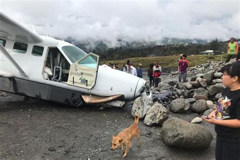 Bandara Ilaga Puncak Papua Kembali Beroperasi Pascapesawat Tergelincir