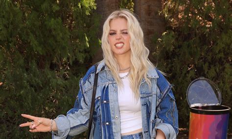 Reneé Rapp Shares Music Video For Snow Angel