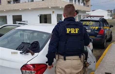 PRF Prende Criminosos Entrando No Rio Grande Do Sul Armados Em Um