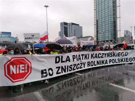 Tysiące rolników protestują w Warszawie transmisja na żywo