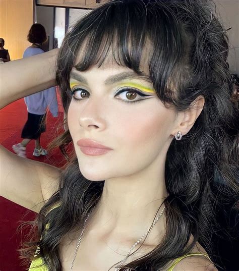 Pin De Ysge San En Mujercitas Bellas Que Tkm Celebridades Actrices