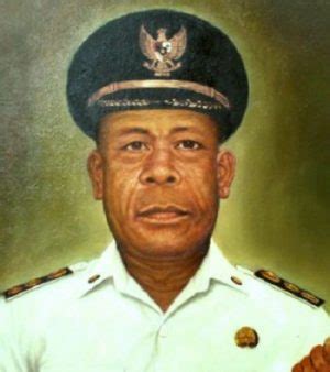 Biografi Pahlawan Nasional Dari Papua Goresan