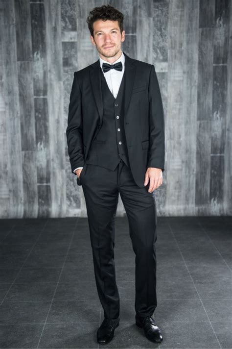 Costume De Marié Tout Noir