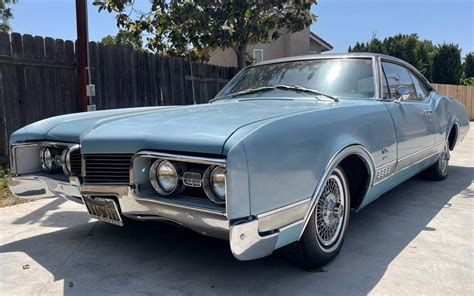 Numbers Matching 425 1967 Oldsmobile Delta 88 Custom Barn Finds