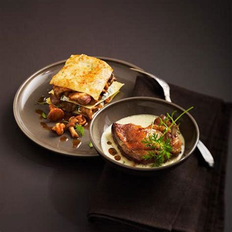 Recette filets de pigeon rôti jus de persil plat Cuisine Madame Figaro