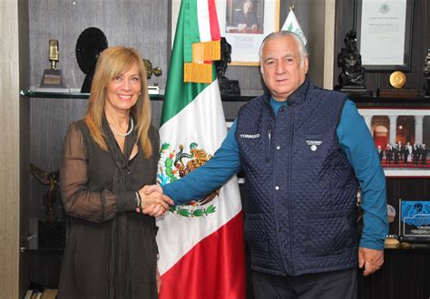 MiguelTorrucoMarqués on Twitter Me reuní con mi amiga