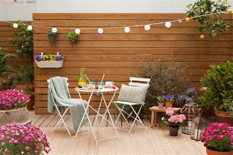 Cómo decorar un patio pequeño e interior Thuy San Plus