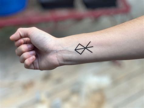 Bring Courage Bind Rune Temporary Tattoo Othala Isa Elder Futhark