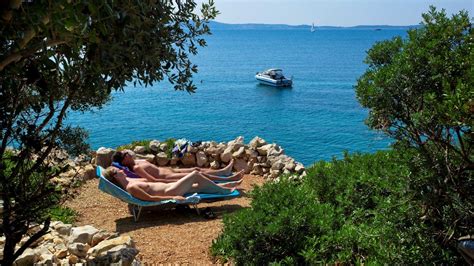 Gentleman priateľský večný príchuť fkk camping croatia map hudobné
