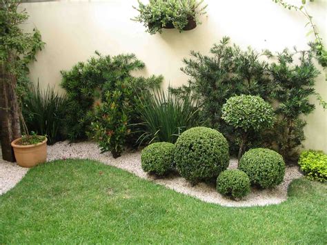 Como Fazer Um Jardim Simples E Barato No Quintal Decorando Casas