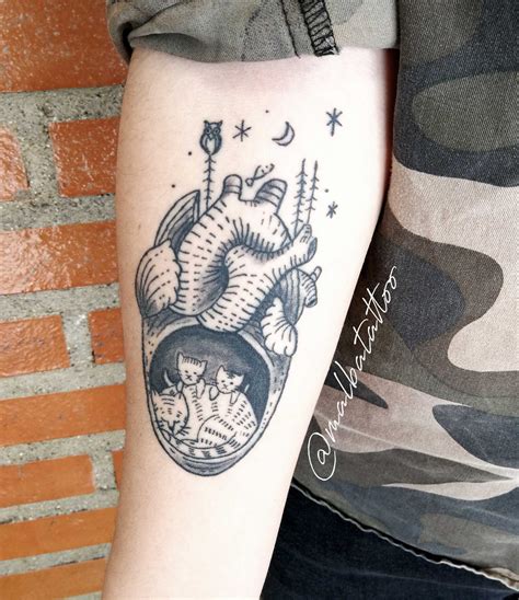 Por Sus Rayas Somos Curados Tatuaje