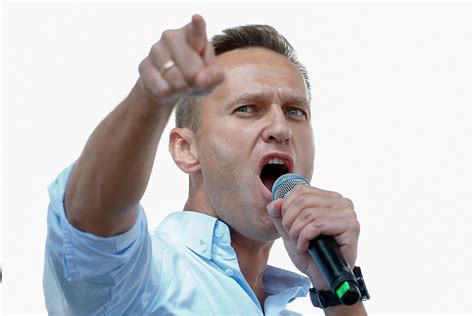 Putin Critic Alexey Navalny S Widow Urges Americans Not To Take