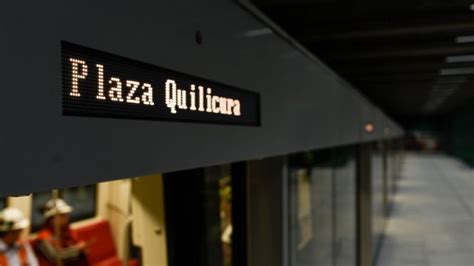 Metro de Santiago estrena nuevas gráficas con la extensiones de las