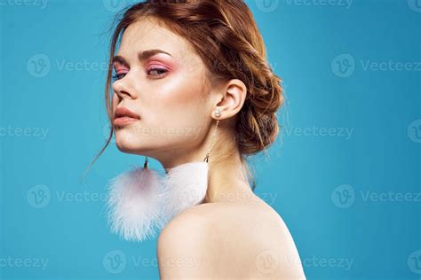 Pretty Woman Naked Shoulders Cosmetics Fashion Skin Care 22519711 Stock