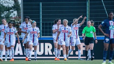 Équipe féminine de l OL PSG MelinaDiego