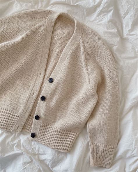 Champagne Cardigan Maschenfein Knitting Kit Petite Knit