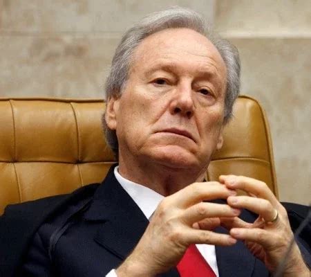 Lewandowski retira sigilo de processo no STF diálogos de Moro