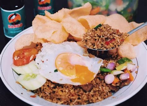 10 Tempat Makan Nasi Goreng Enak Di Jakarta Yang Wajib Dicoba Galeri